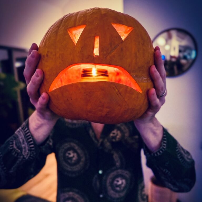 15 Scary Pumpkin Carving Ideas – Creepy & Spooky Designs for Halloween