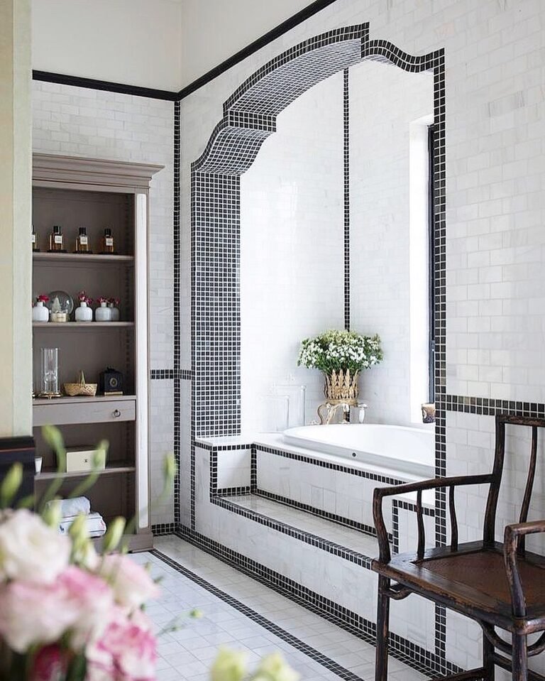 18 Stunning Bathroom Alcove Ideas That Transform Small Spaces Into ...